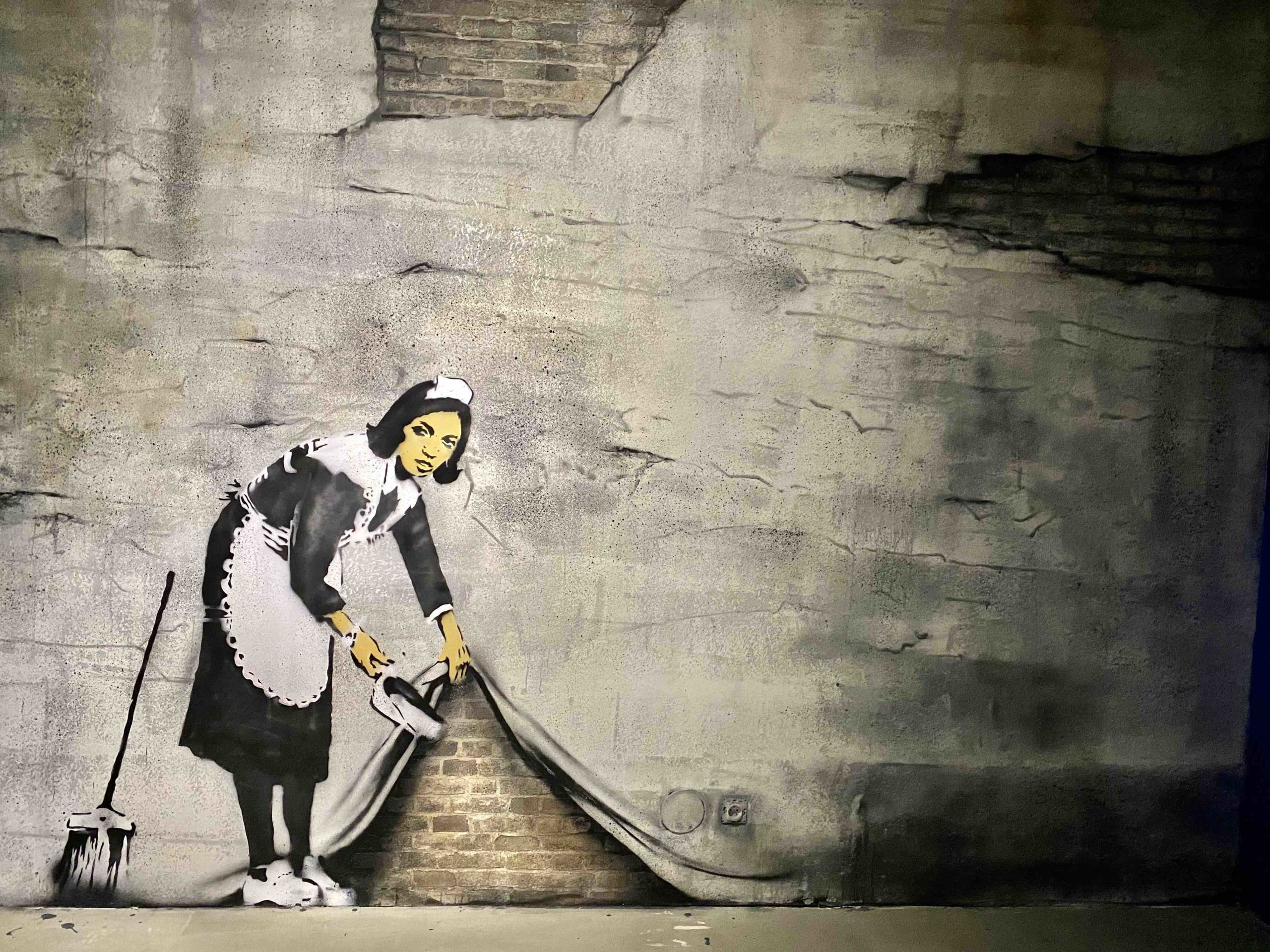 Bansky fait le mur à Paris - Lire, Écouter, regarder...